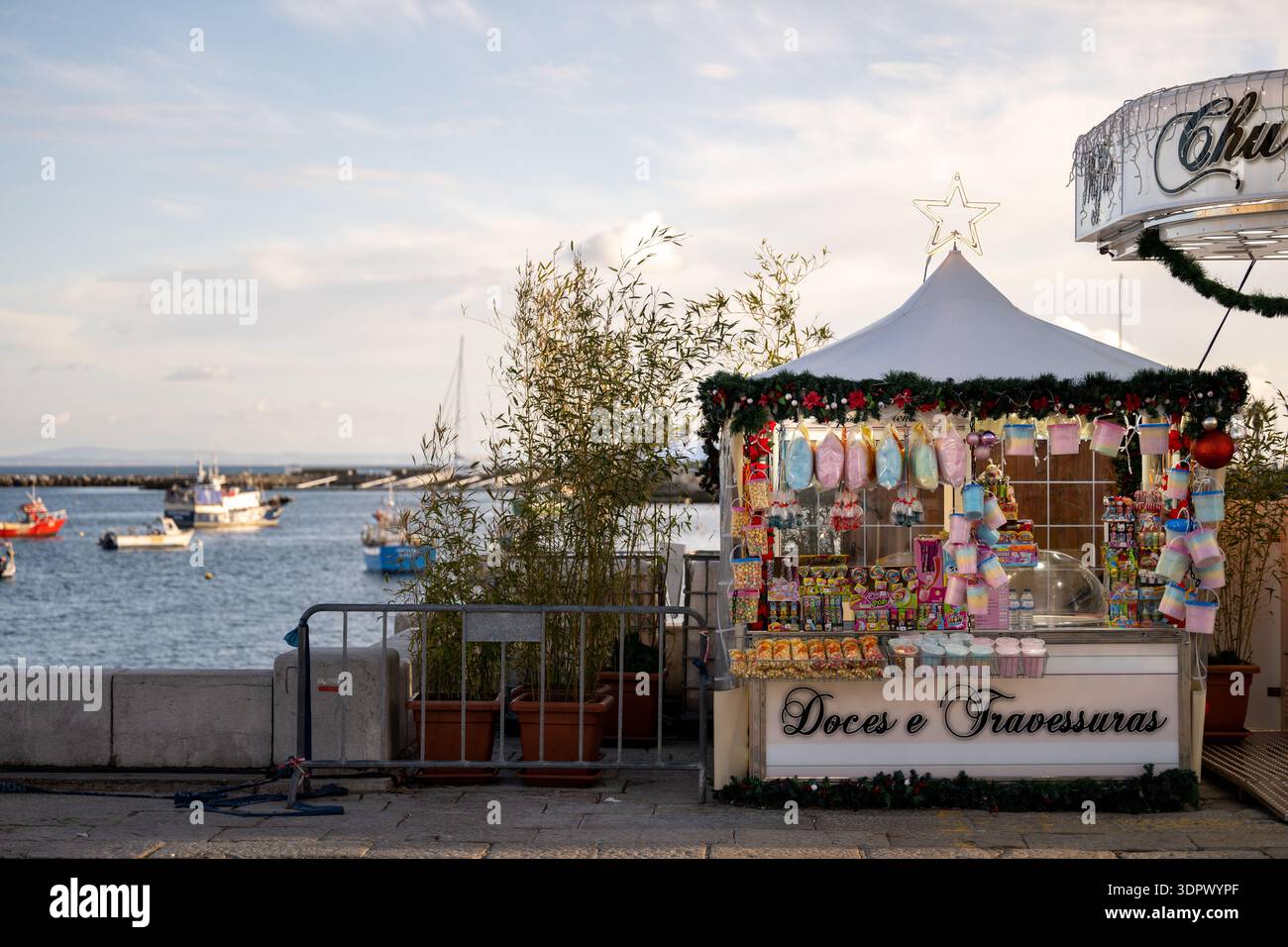 Cascais waterfront stall hi-res stock photography and images - Alamy