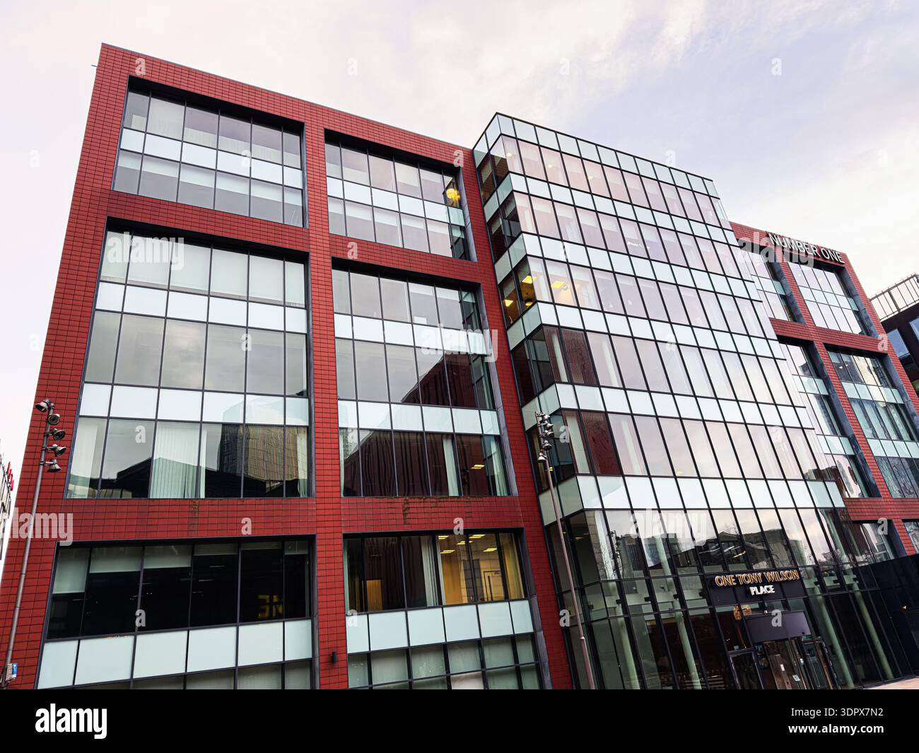 Tony brick wilson hi-res stock photography and images - Alamy