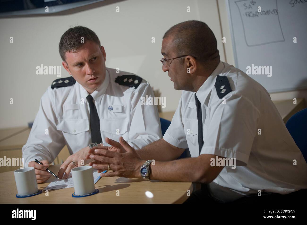 Police making arrest hi-res stock photography and images - Alamy