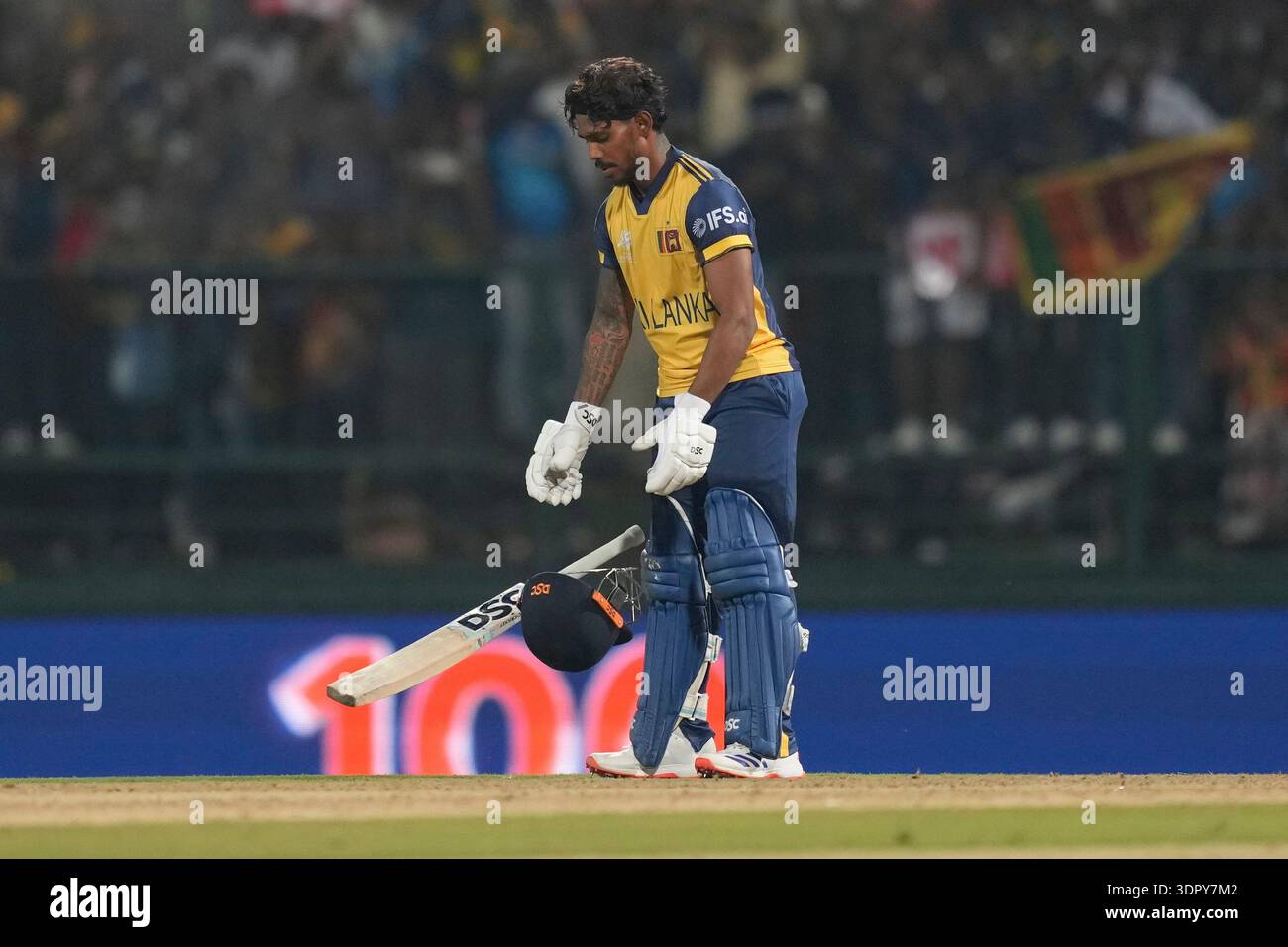 Sri Lanka's Pathum Nissanka celebrates his century during the T20 World ...