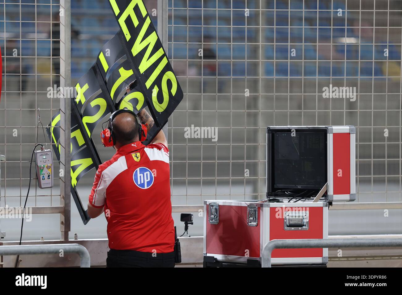 #44 Lewis Hamilton (GBR) Scuderia Ferrari HP (ITA) Ferrari SF-26 during ...