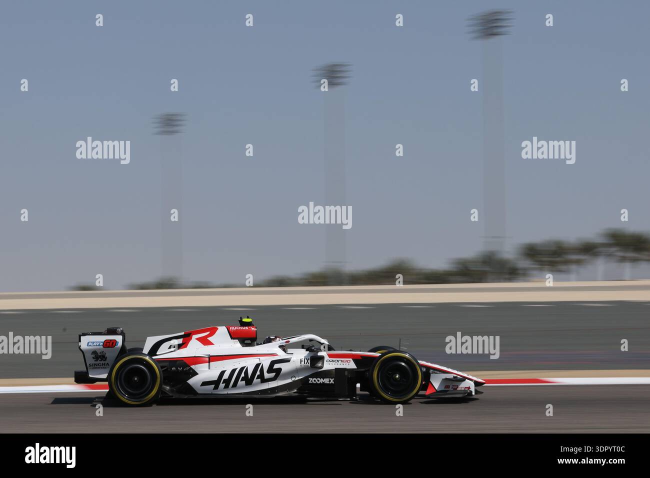 #87 Oliver Bearman (GBR) TGR Haas F1 Team (USA) Haas VF-26/Ferrari ...