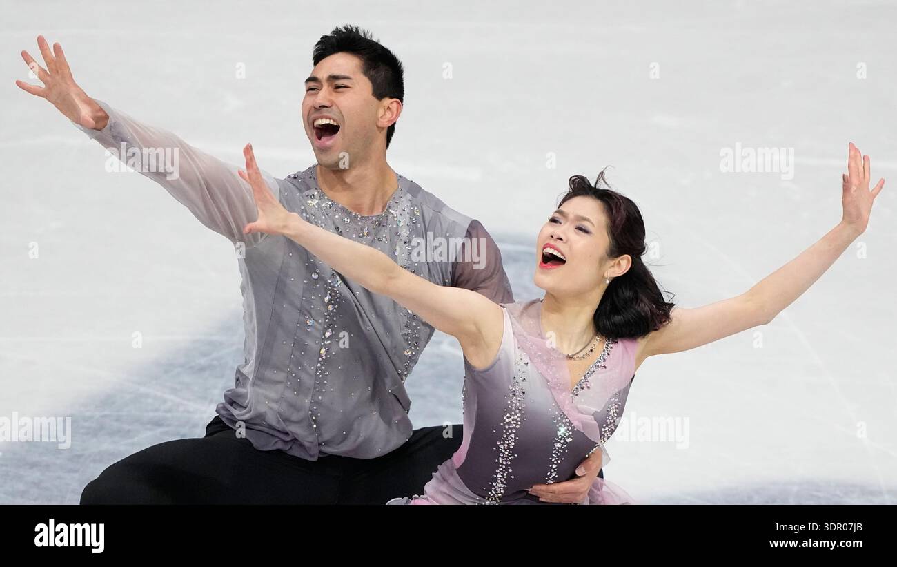 Emily Chan and Spencer Akira Howe of the United States compete during ...