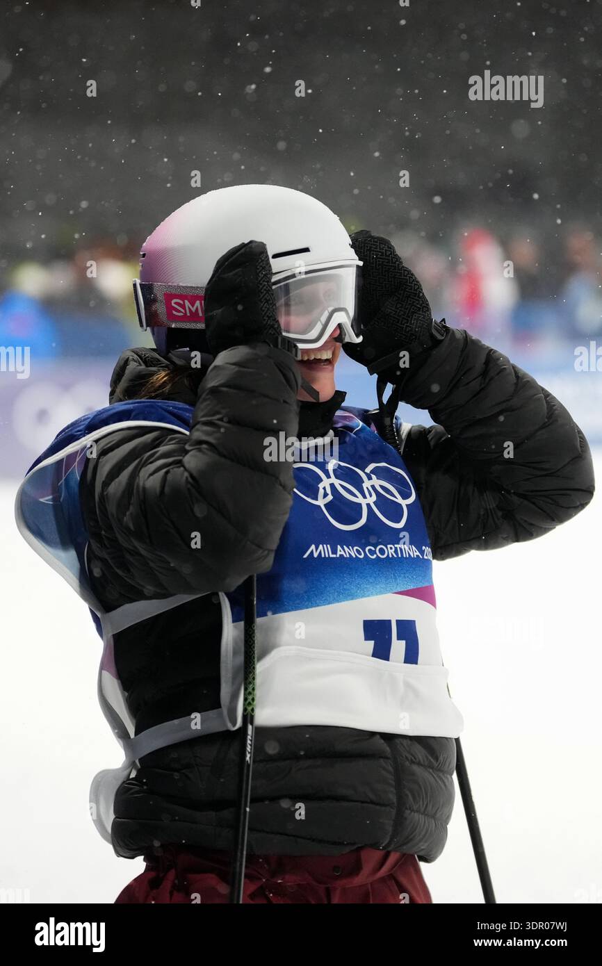 Canada's Naomi Urness reacts during the women's freestyle skiing big ...
