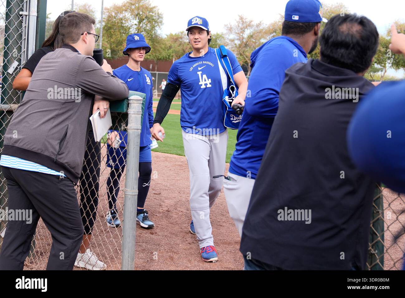 Los Angeles Dodgers' Shohei Ohtani (17) works out during spring ...