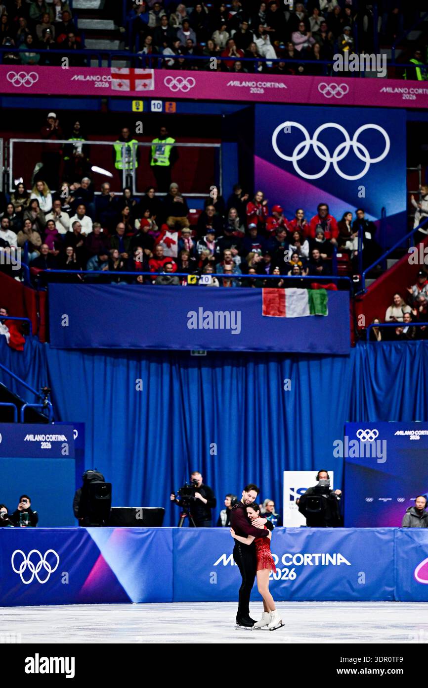 Deanna STELLATO-DUDEK & Maxime DESCHAMPS (CAN), during Pair Skating ...