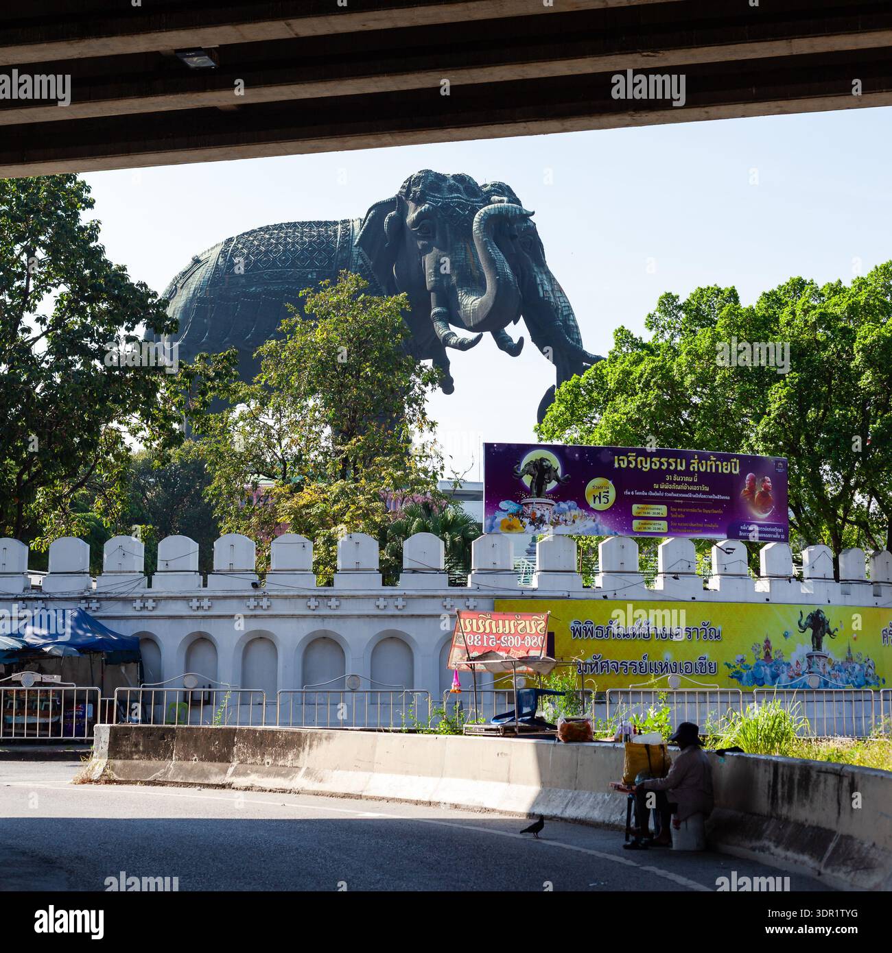 Bangkok, Thailand - Dec 10, 2025: Massive elephant statue at Erawan ...