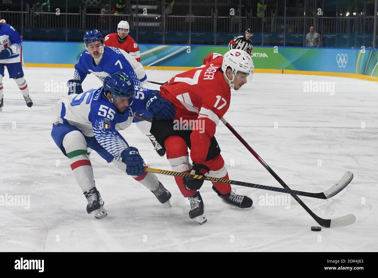 Ken Jager (Suisse) against Luca Zanatta (Italy) during Ice Hockey ...