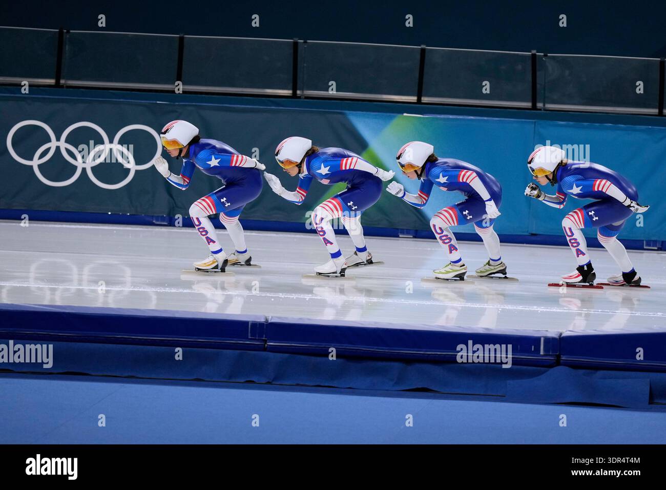 Team USA with Giorgia Birkeland, Brittany Bowe, Mia Manganello and ...