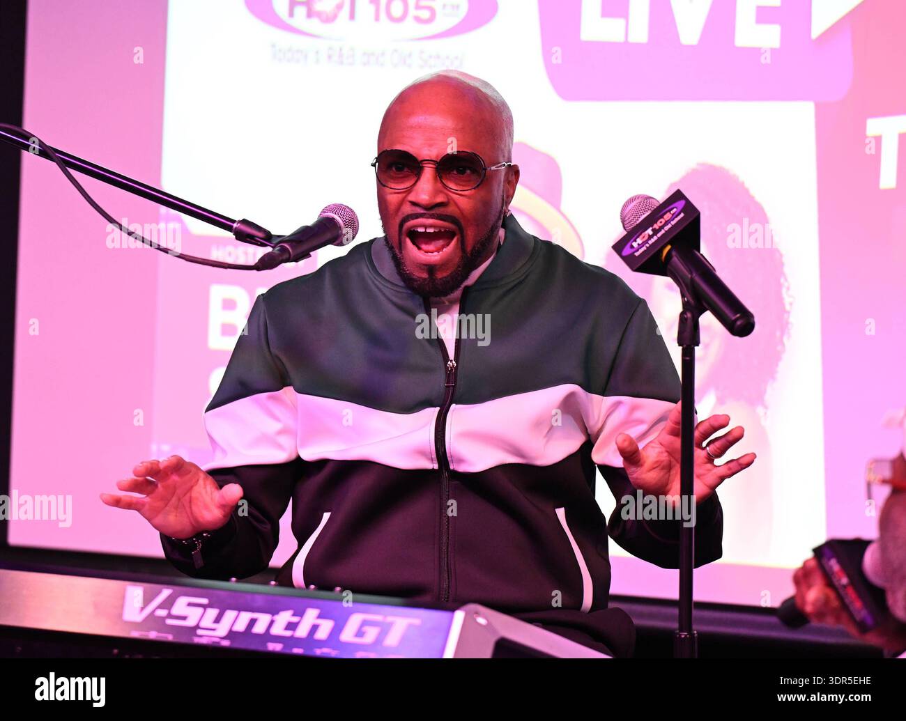 HOLLYWOOD, FL - FEBRUARY 16: Teddy Riley at HOT LIVE with Teddy Riley ...