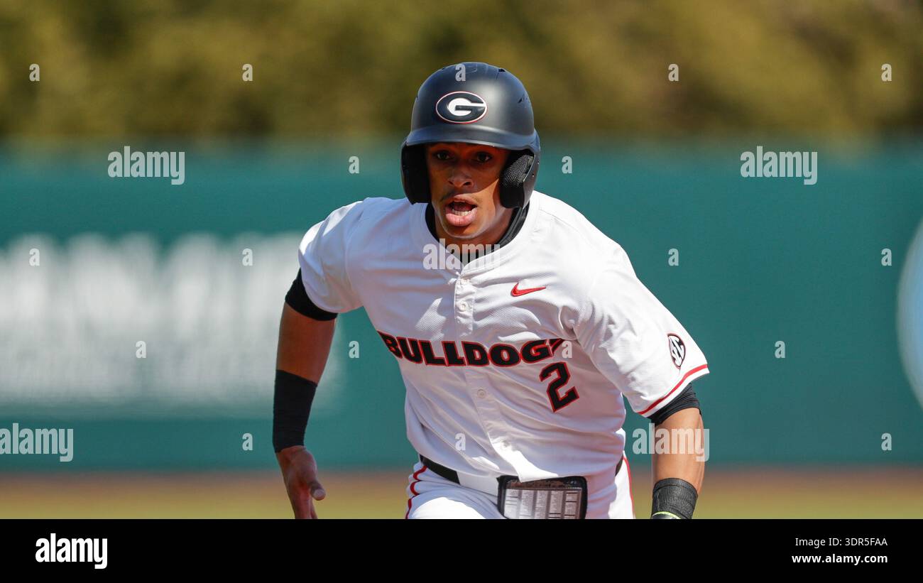 Georgia's Ryan Black (2) runs back to first base during an NCAA ...
