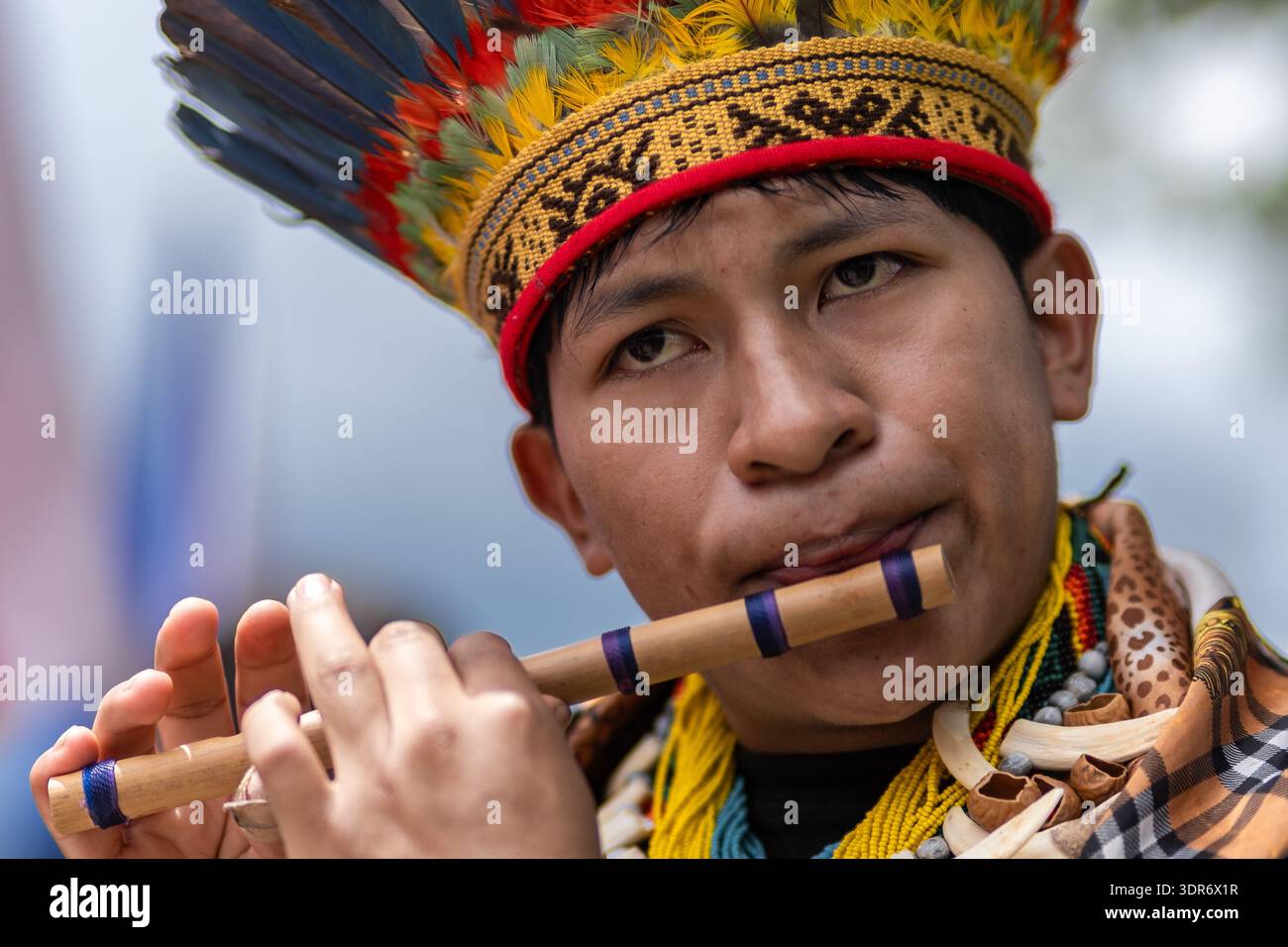 Members of the Kamentsa and Inga indigenous communities participate in ...