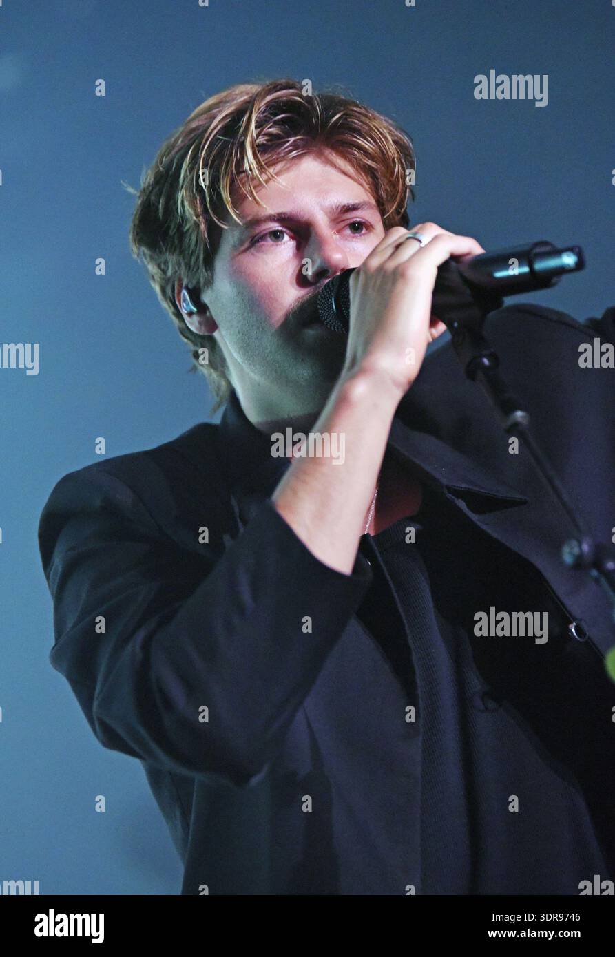 Ruel on stage for Ruel Kicking My Feet Concert Tour, Buckhead Theatre ...