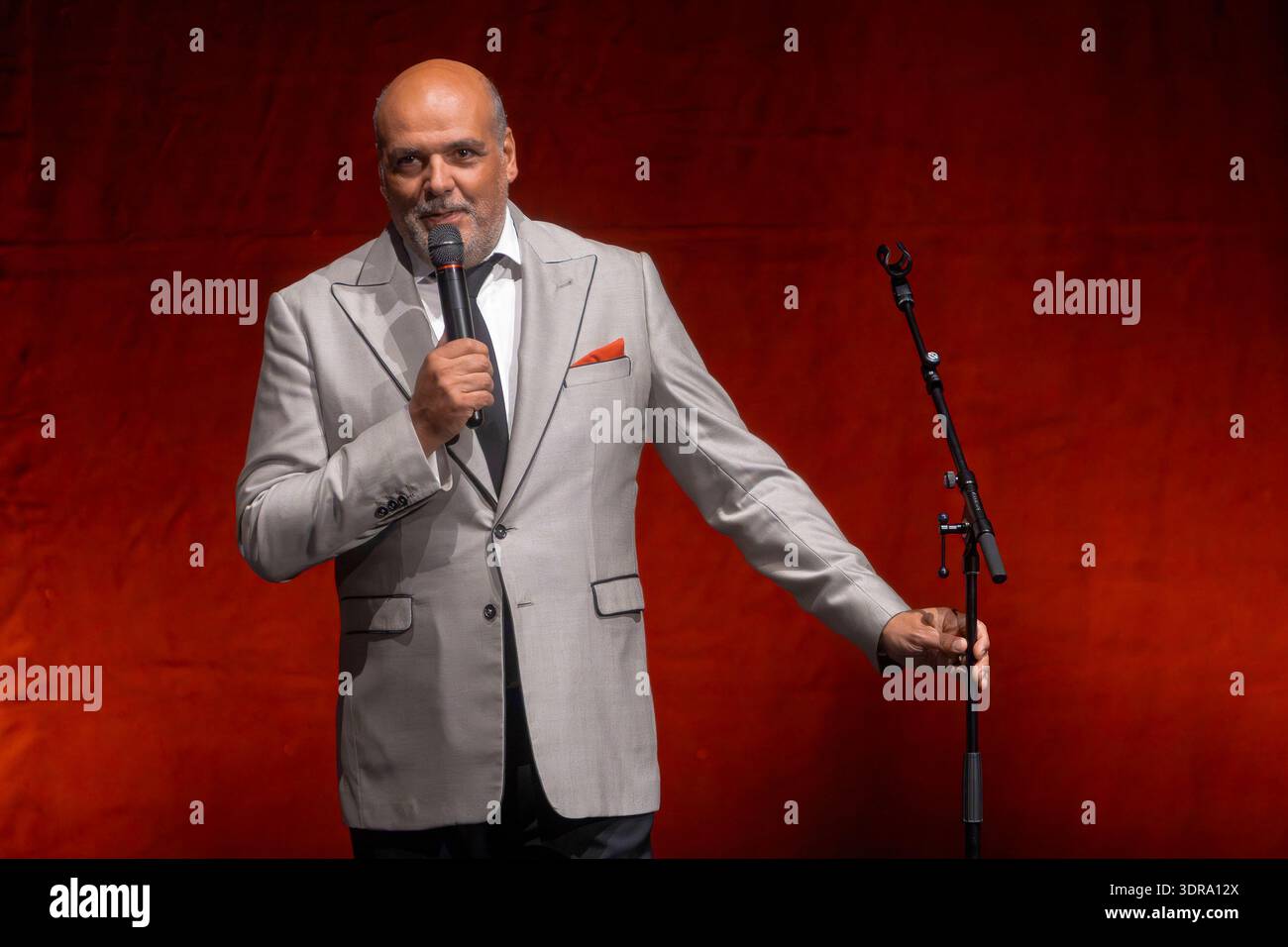 Tenor Jay Alexander geb. 1. August 1971 - Vollständiger Name: Jochen ...