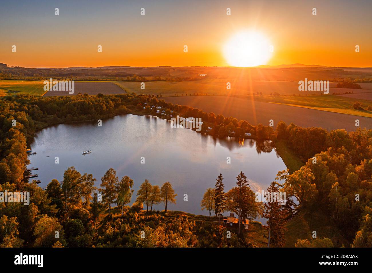 See Treuer Nachbarsteich Harzgerode Straßberg Stock Photo - Alamy