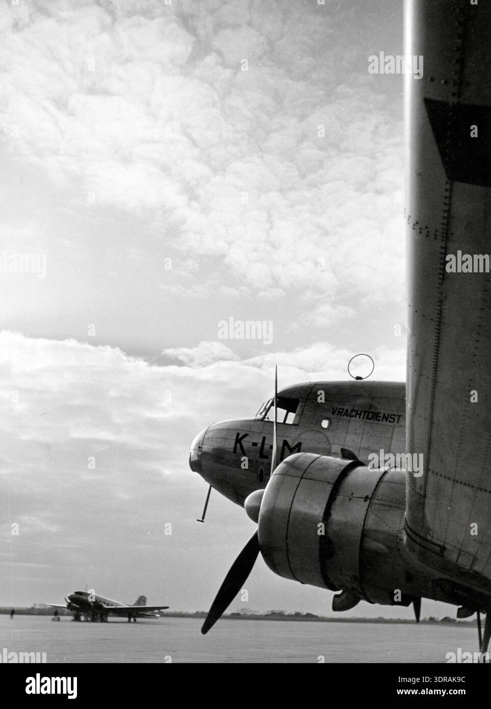 All metal monoplane powered by two wright cyclone radial engines hi-res ...