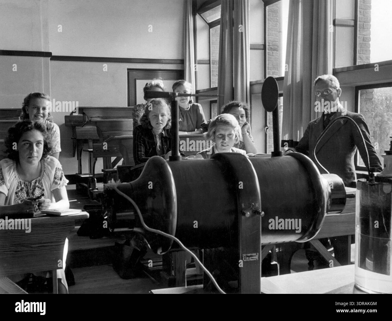 Early 20th century education during wartime netherlands hi-res stock ...