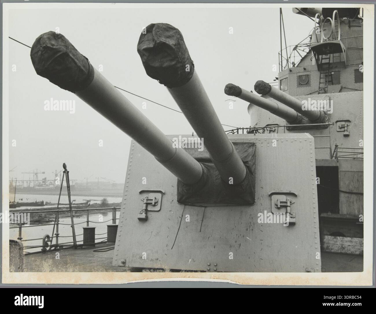 Armament placement hi-res stock photography and images - Alamy