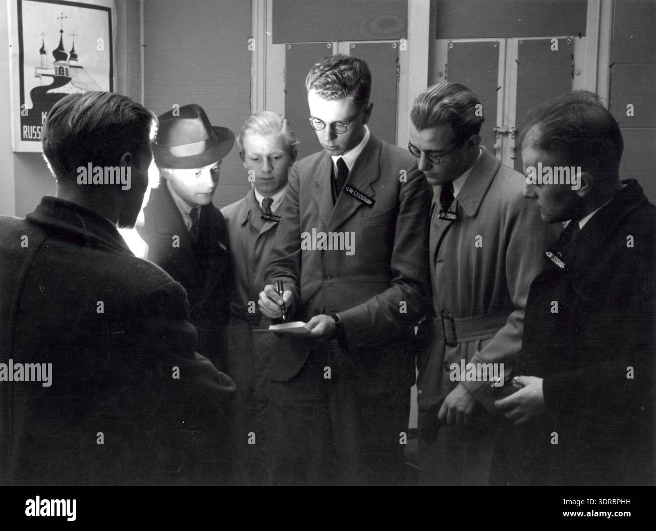 Wartime social organization in occupied dutch cities hi-res stock ...