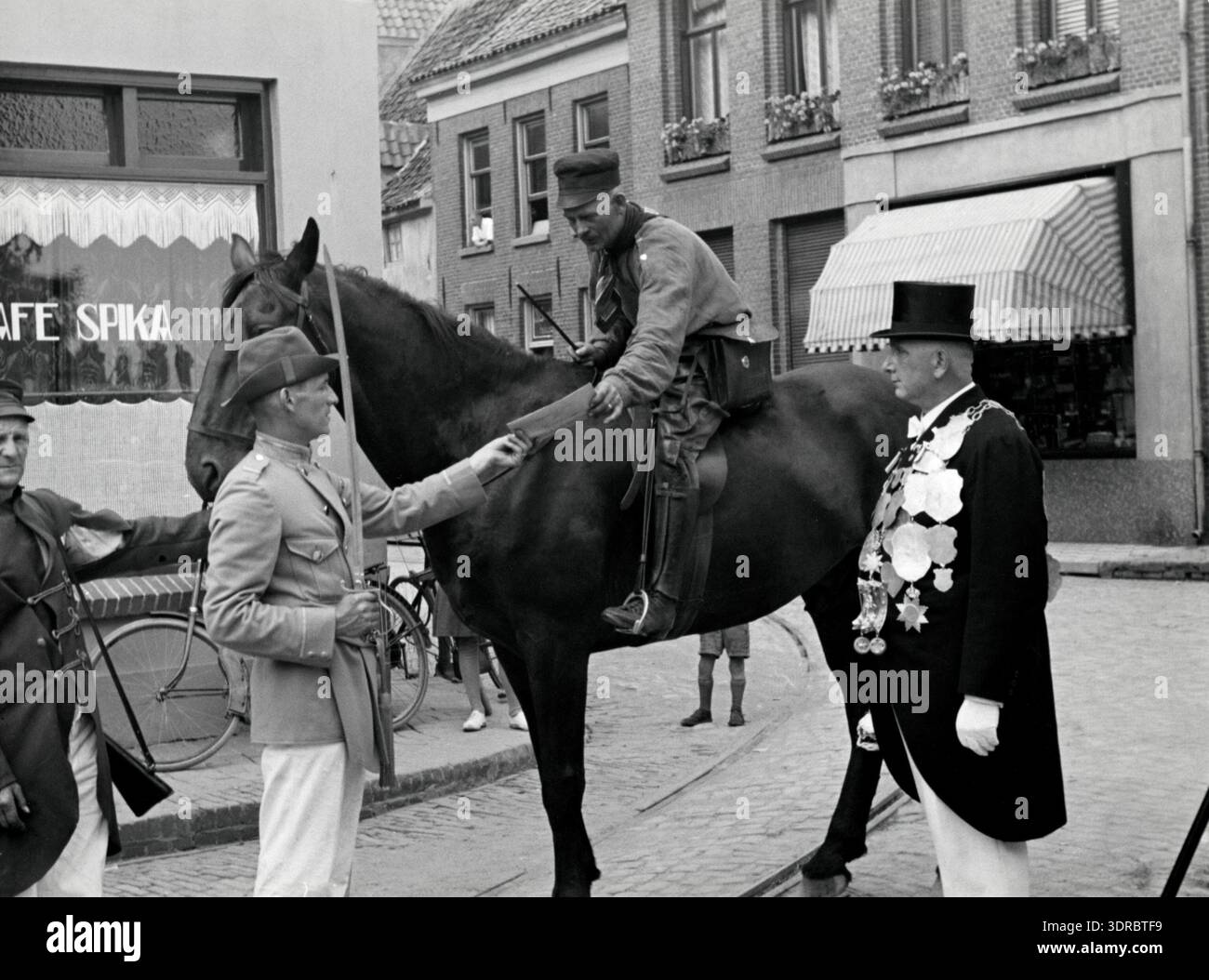 A dutch civic militia hi-res stock photography and images - Alamy