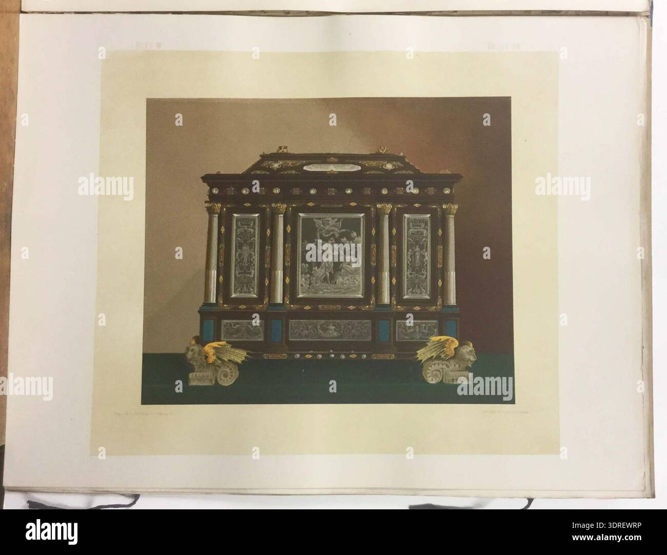 Albertine casket hi-res stock photography and images - Alamy