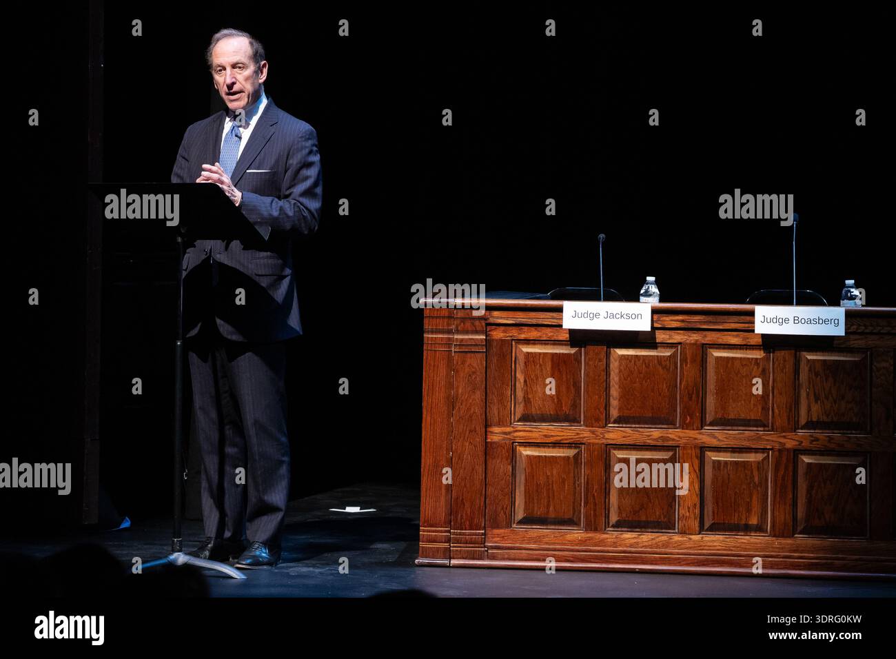 Attorney Abbe Lowell takes part in a mock trial at Harman Hall in ...