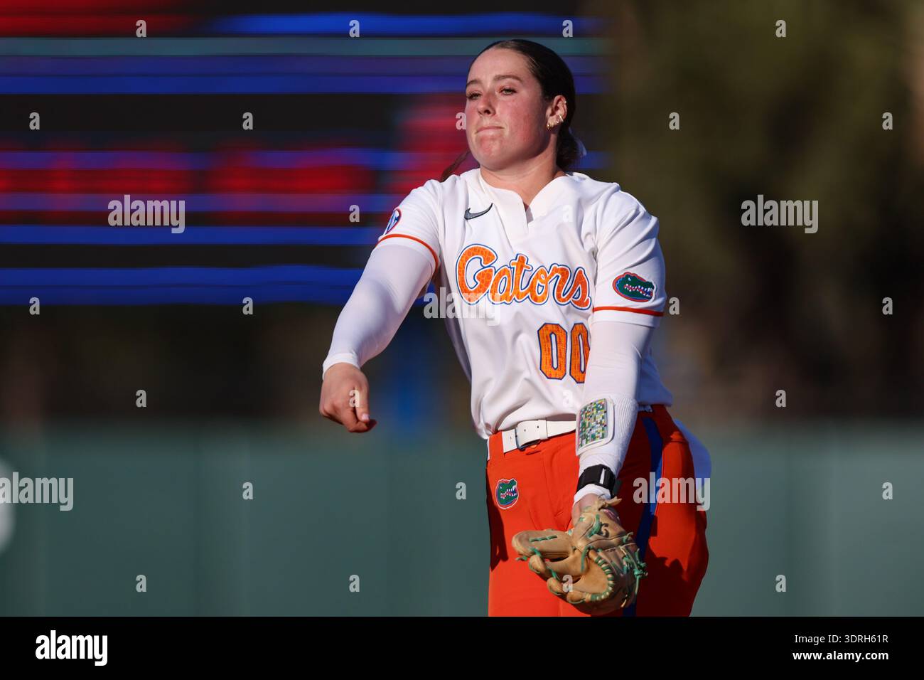 Florida pitcher Ava Brown (00) throws during an NCAA softball game ...