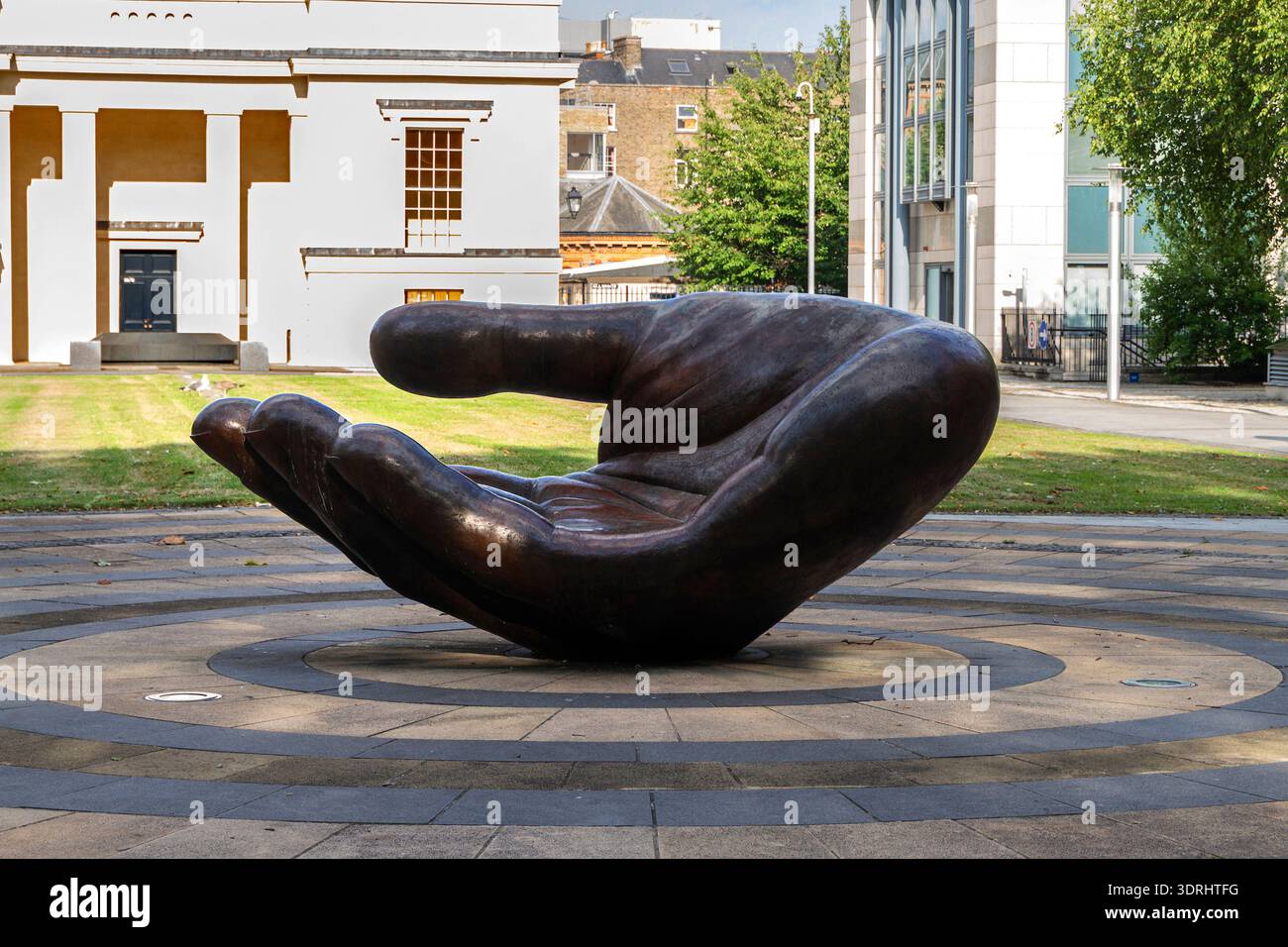 Die Wunschhand von Linda Brunker, Dublin, Irland // The Wishing Hand by ...