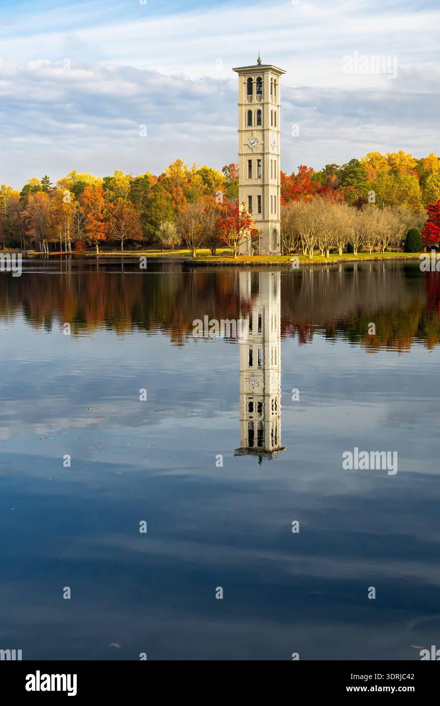 Tall tower lake reflects hi-res stock photography and images - Alamy