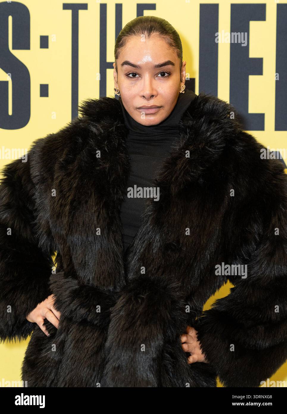Leiomy attends press preview for upcoming Broadway musical 'Cats: The ...