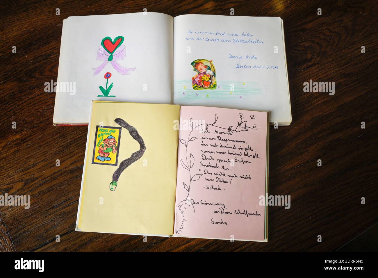 Altes Poesiealbum *** Old poetry album Stock Photo - Alamy