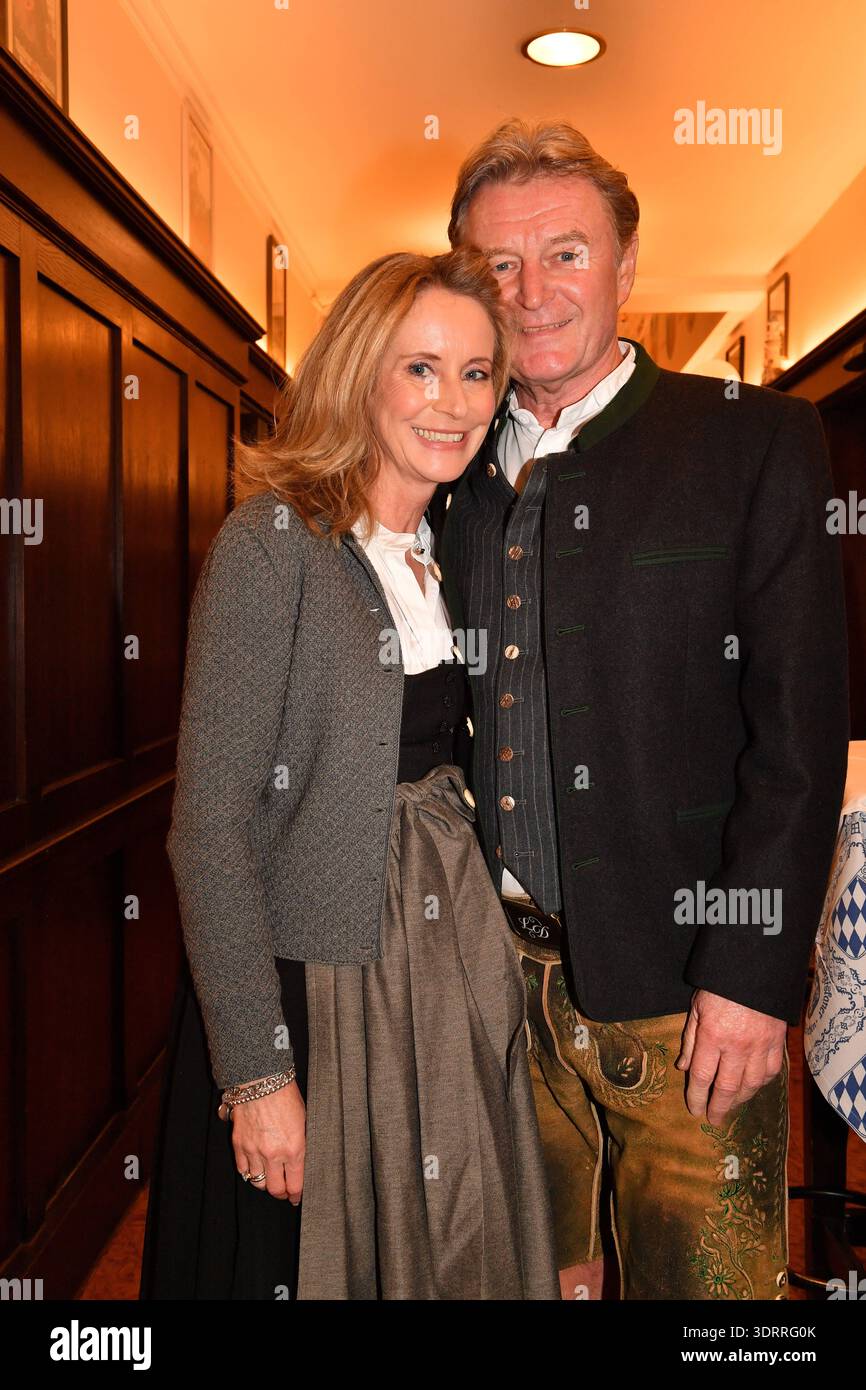 Lambert Danziger und Andrea Busch / Aschermittwoch / Fischessen / Zur ...