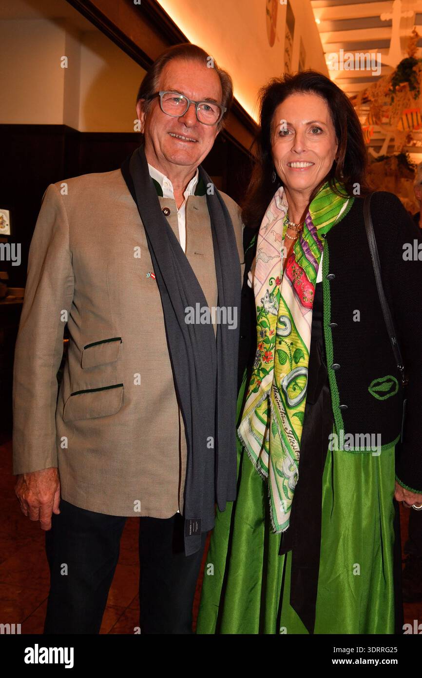 Thomas Haffa und Pia Hahn / Aschermittwoch / Fischessen / Zur ...