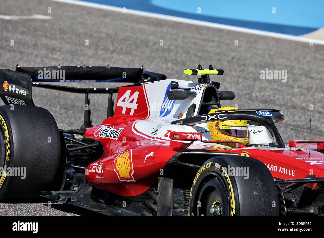 Lewis Hamilton (GBR) Scuderia Ferrari SF-26 - upside down rear wing. 19 ...