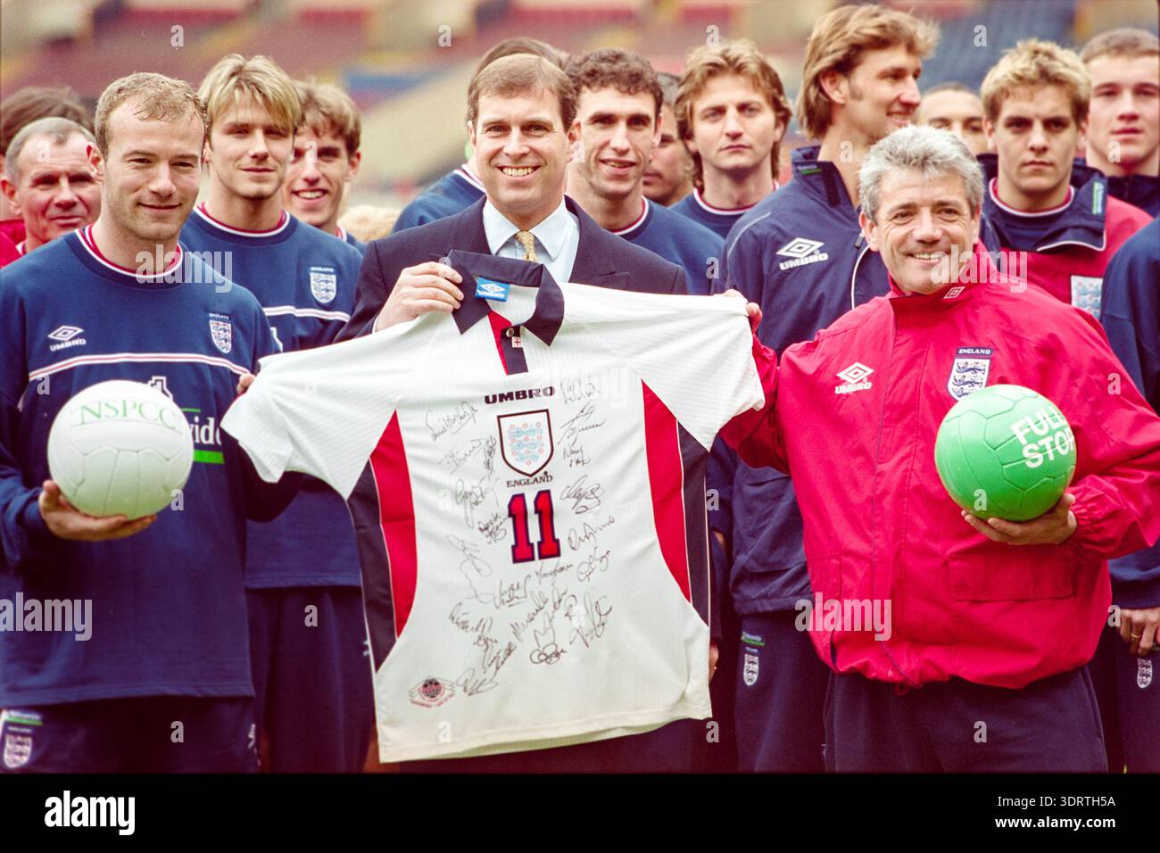Prince andrew with david beckham and the england football team hi-res ...