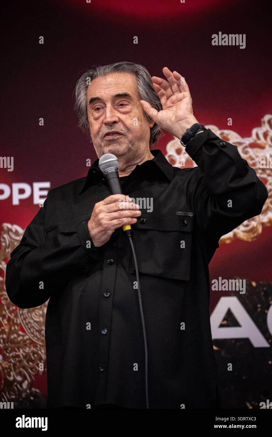 "Macbeth" di Giuseppe Verdi; conferenza stampa del maestro Riccardo ...