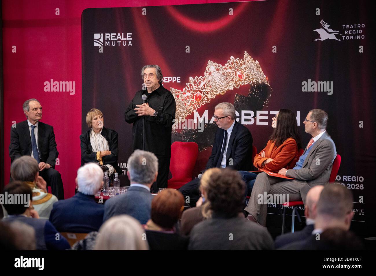 "Macbeth" di Giuseppe Verdi; conferenza stampa del maestro Riccardo ...