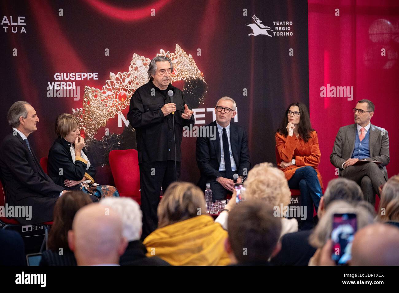 "Macbeth" di Giuseppe Verdi; conferenza stampa del maestro Riccardo ...
