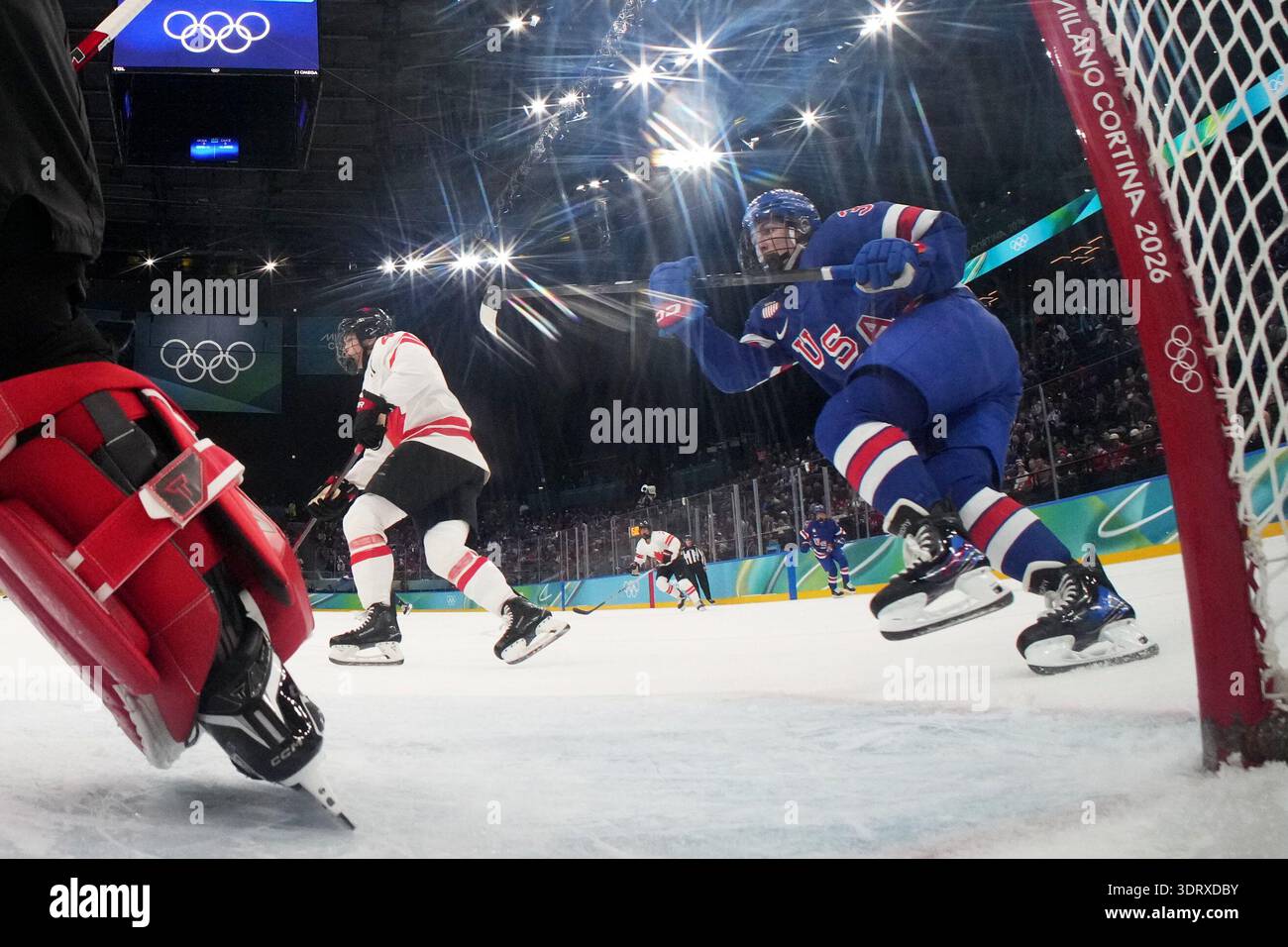 United States' Cayla Barnes (3) is in action during a women's ice ...