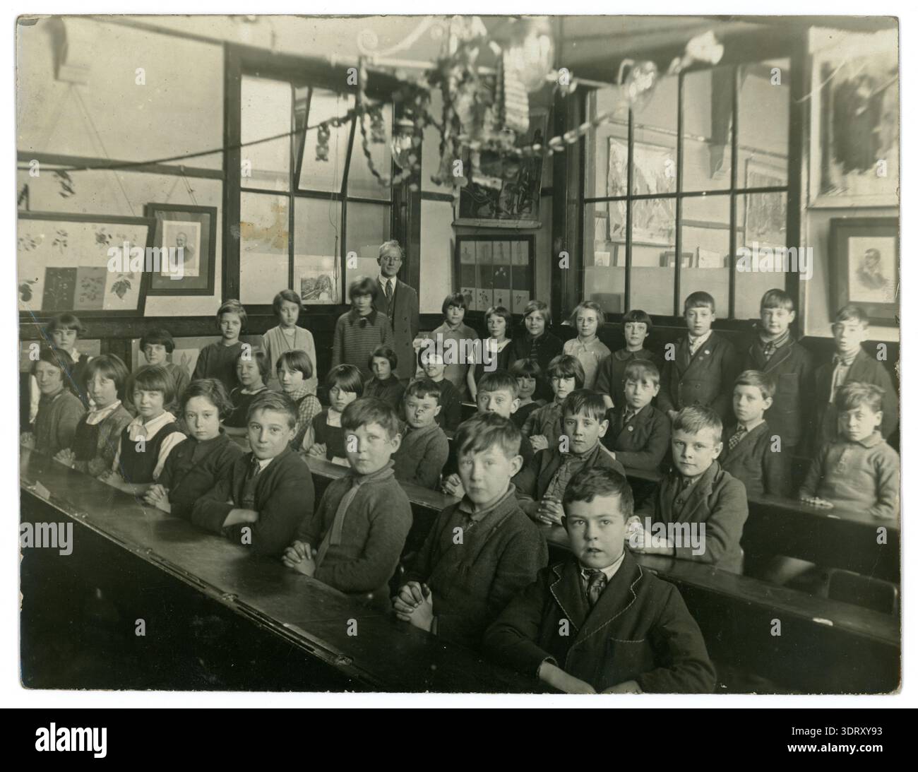 Edwardian school classroom hi-res stock photography and images - Alamy
