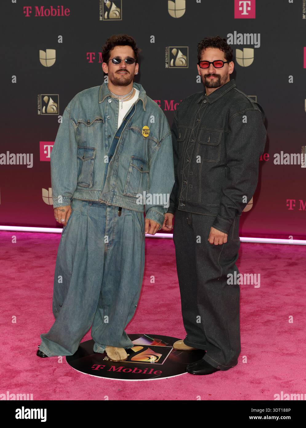 MIAMI, FLORIDA - FEBRUARY 19: Mau y Ricky attend Univision's 38th ...