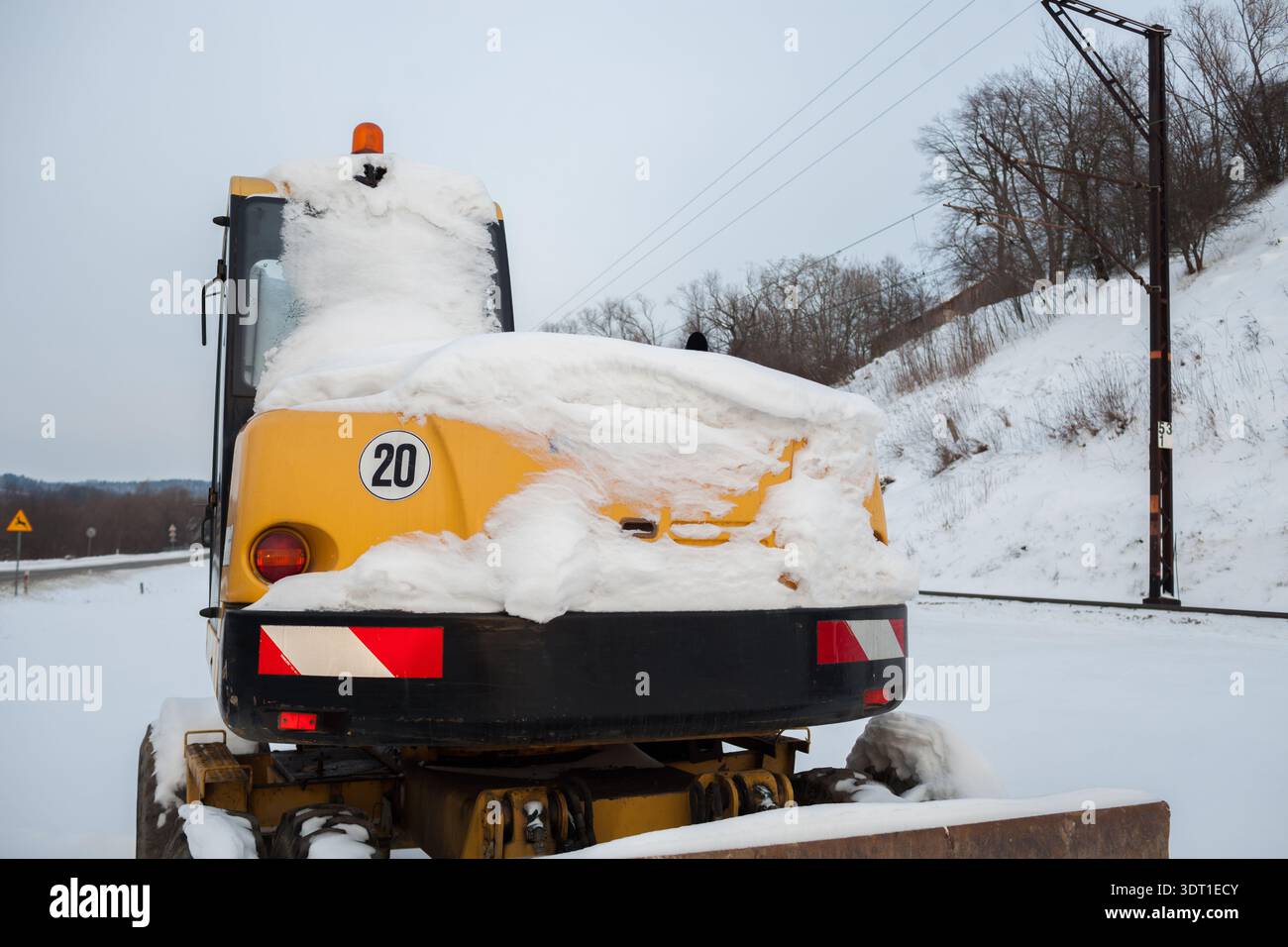 Heavy snow and deep frost in the beskid mountains hi-res stock ...