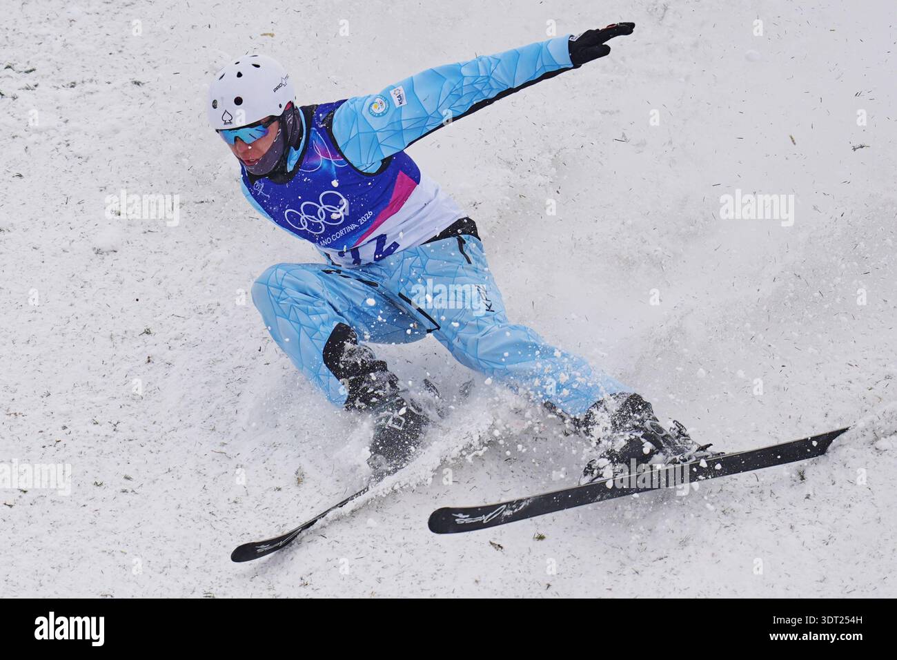 Kazakhstan's Dinmukhammed Raimkulov competes during the men's freestyle ...