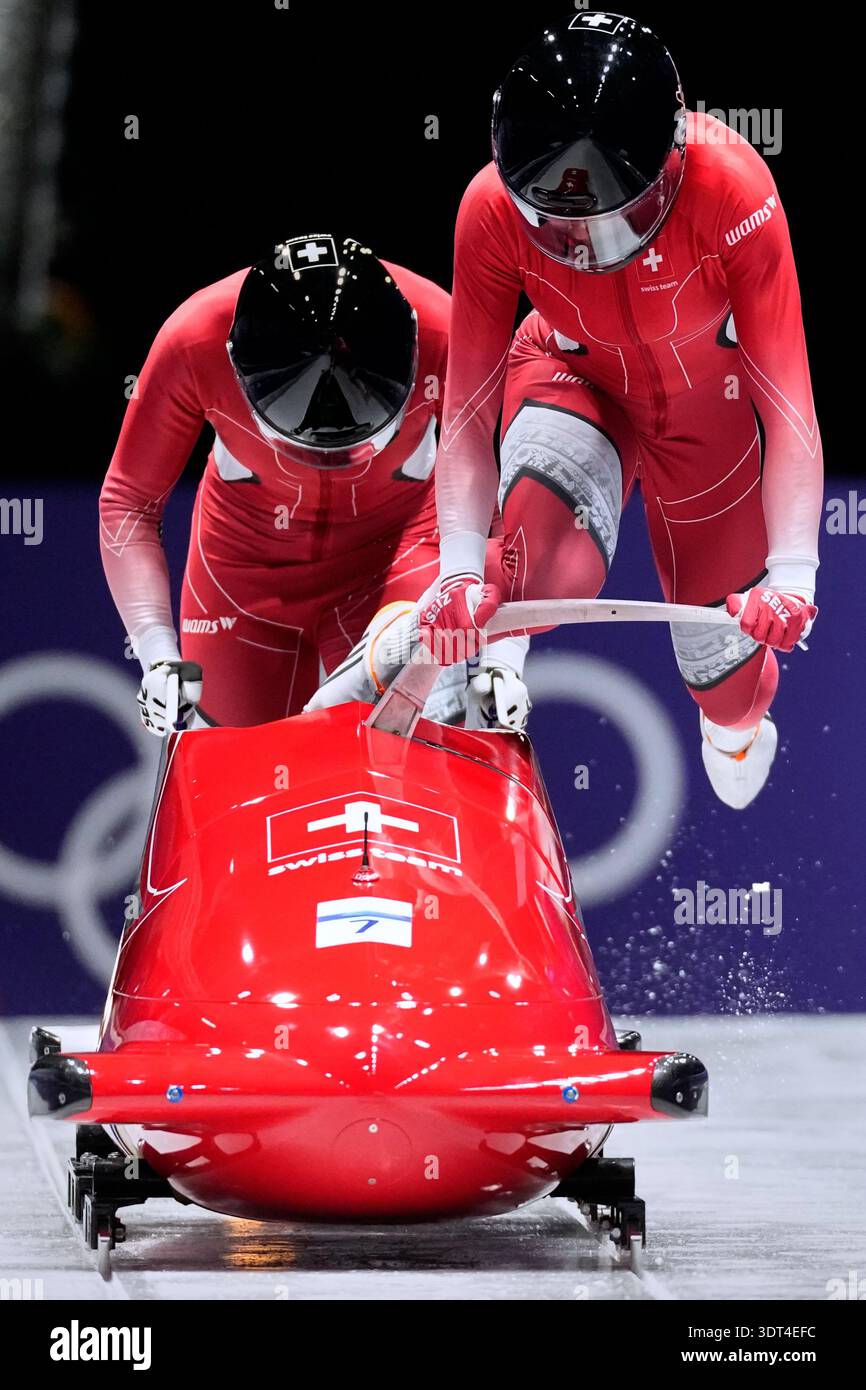 Switzerland's Melanie Hasler, right, and Nadja Pasternack start for a ...