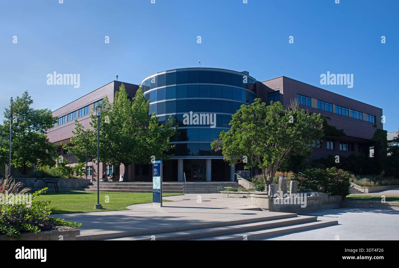 Ubc building hi-res stock photography and images - Alamy