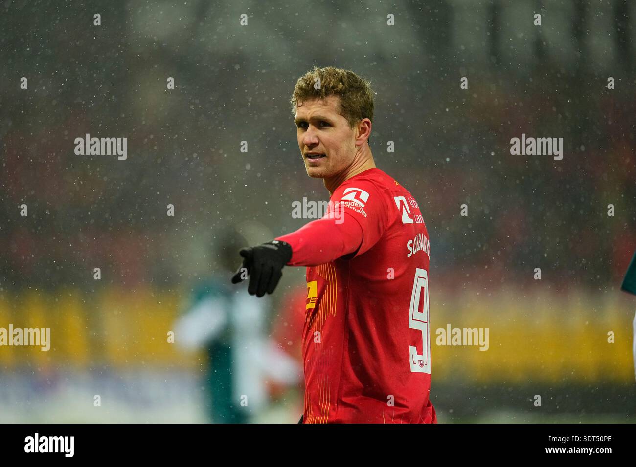 Superligakampen mellem FC Nordsjaelland og Vejle Boldklub paa Right To ...