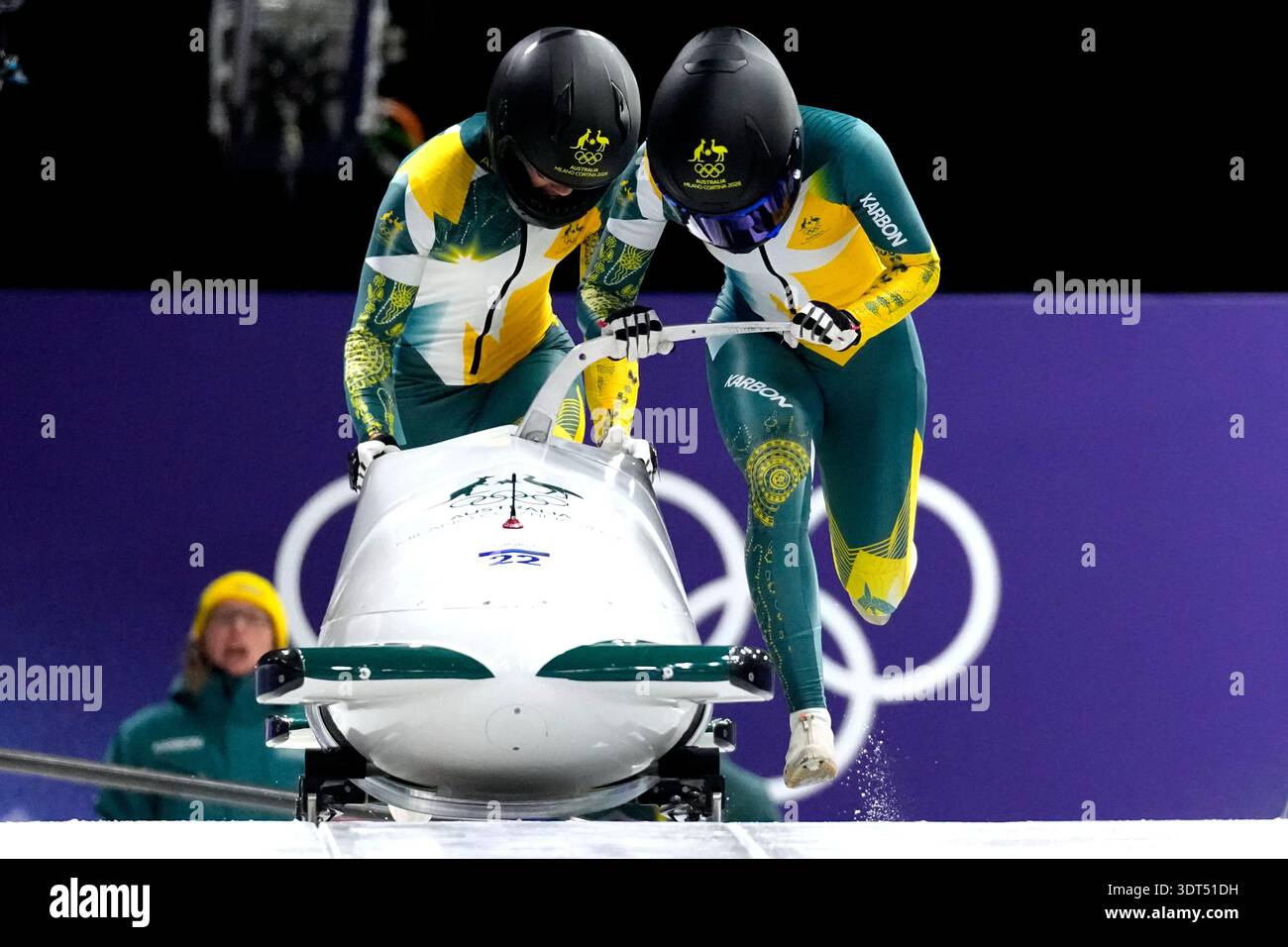 Australia's Sarah Blizzard, right, and Desi Johnson start for a two ...