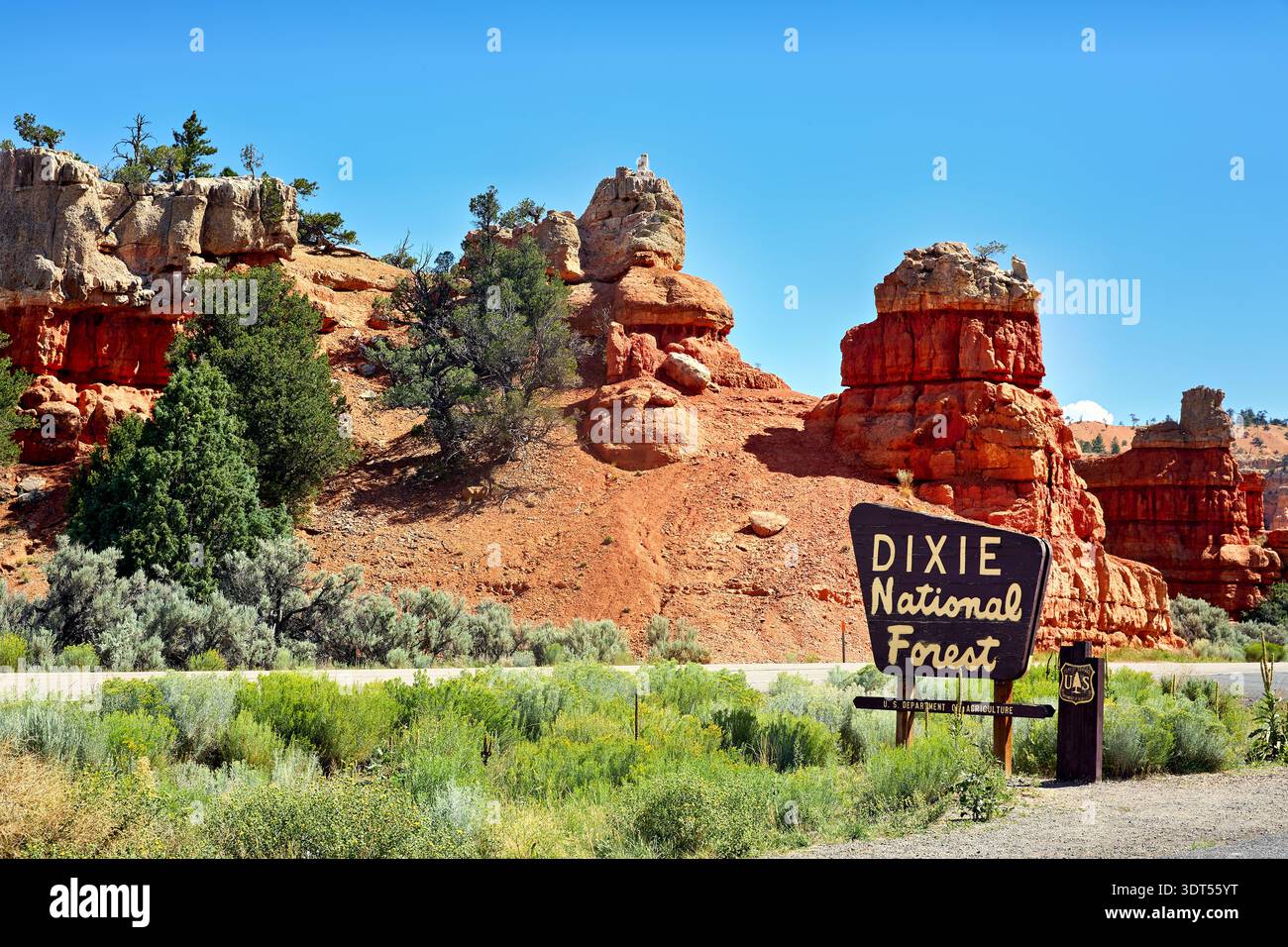 Visitors approach the entrance to Dixie National Forest in Utah. The ...