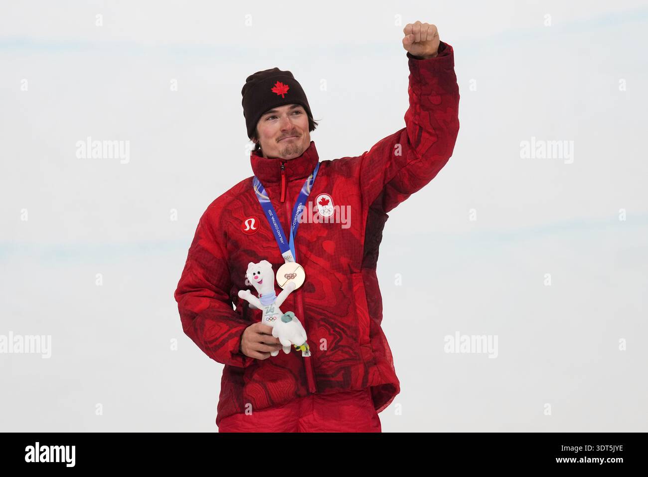 Bronze medalist Canada's Brendan MacKay celebrates after the men's ...