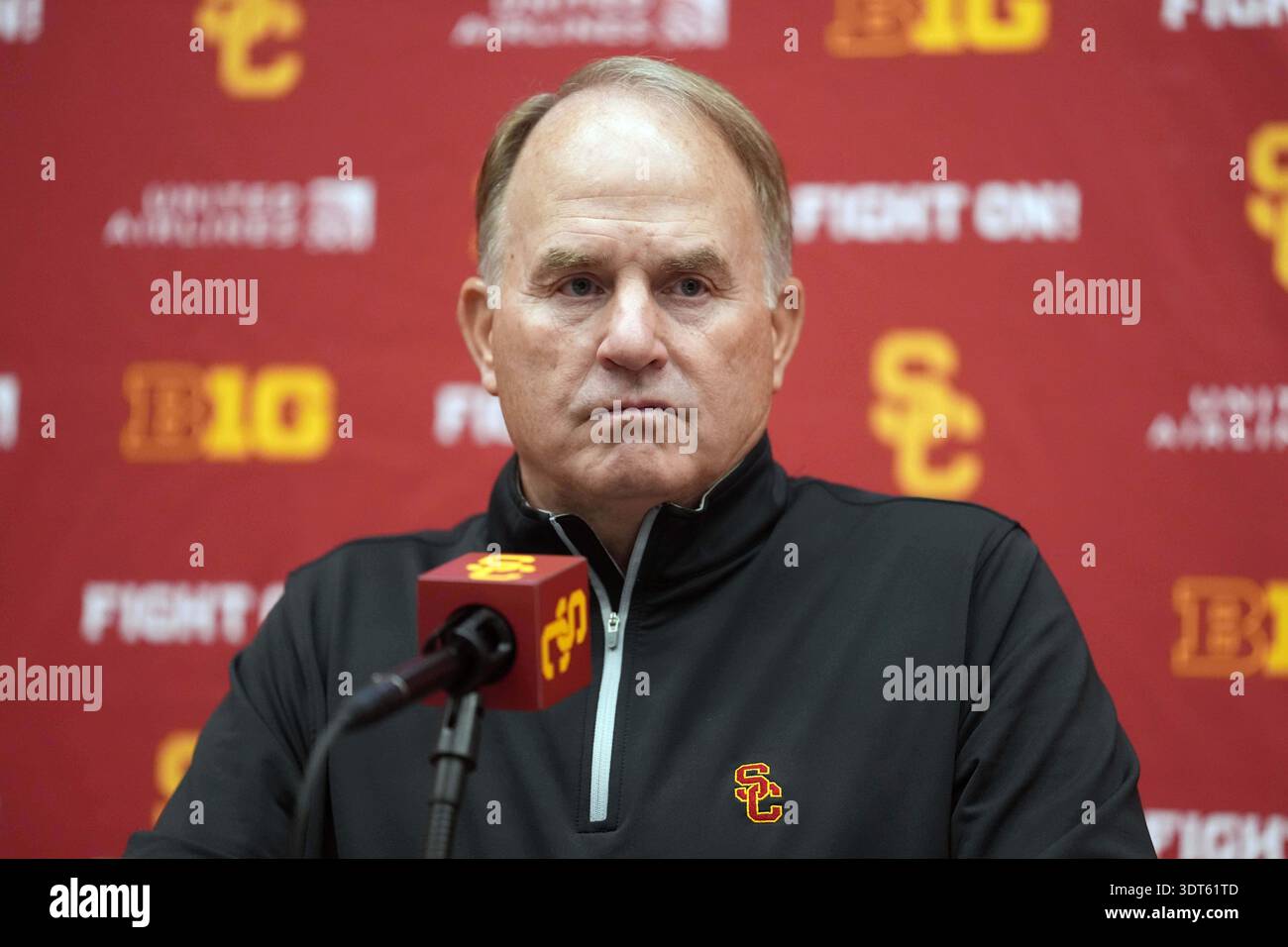 Southern California Trojans defensive coordinator Gary Patterson speaks ...